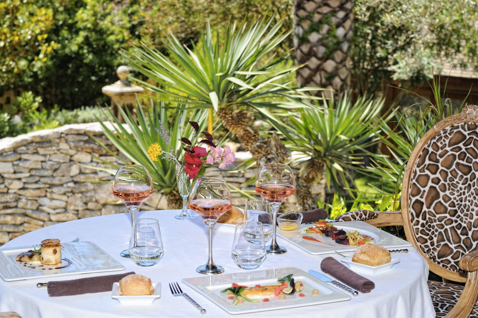 Notre restaurant gastronomique l’A Cheda - Hôtel A Cheda - Hôtel de ...